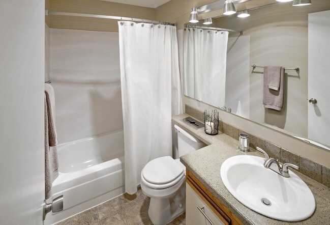 Landmark at Tanasbourne Apartments - Hillsboro, OR | Apartments.com