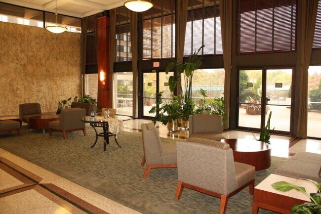 5501 Seminary Rd Unit 713 South, Falls Church, VA 22041 - Condo for ...