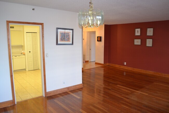 5501 Seminary Rd Unit 713 South, Falls Church, VA 22041 - Condo for ...