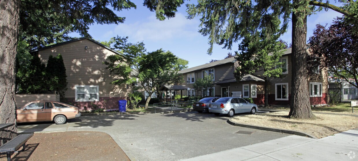Tillicum Court - 5135 SE 73Rd Ave Portland, OR 97206 | Apartments.com