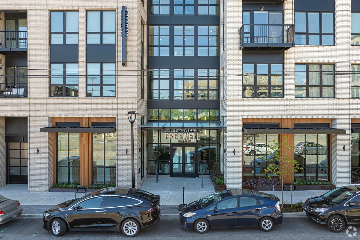 Freewell - 2030 Nw Raleigh St Portland, OR 97209 | Apartments.com