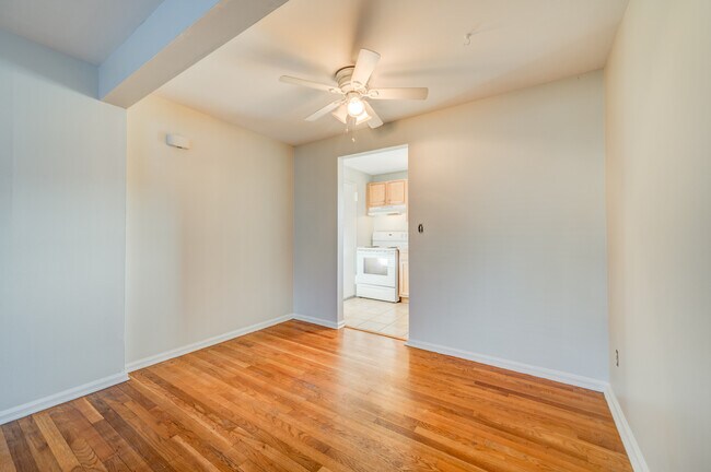 103 Cooper Hill St Unit 4, Manchester, CT 06040 - Apartments in ...