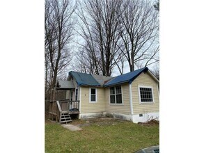 Apartments under $700 in Spring Glen NY - 1 Rentals | Apartments.com