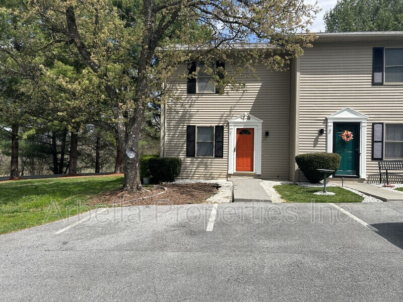 2637 US-11W Unit Apt 1, Bristol, TN 37620 - Condo for Rent in Bristol ...