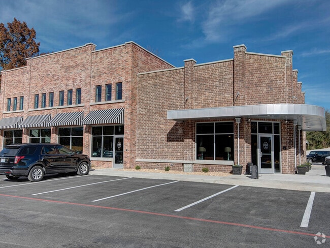 Southeast Springfield Apartments for Rent with EV Charging ...