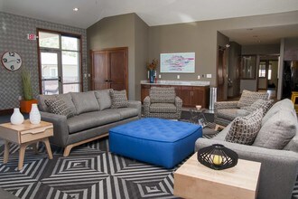 The Villas of Omaha at Butler Ridge Rentals - Omaha, NE | Apartments.com