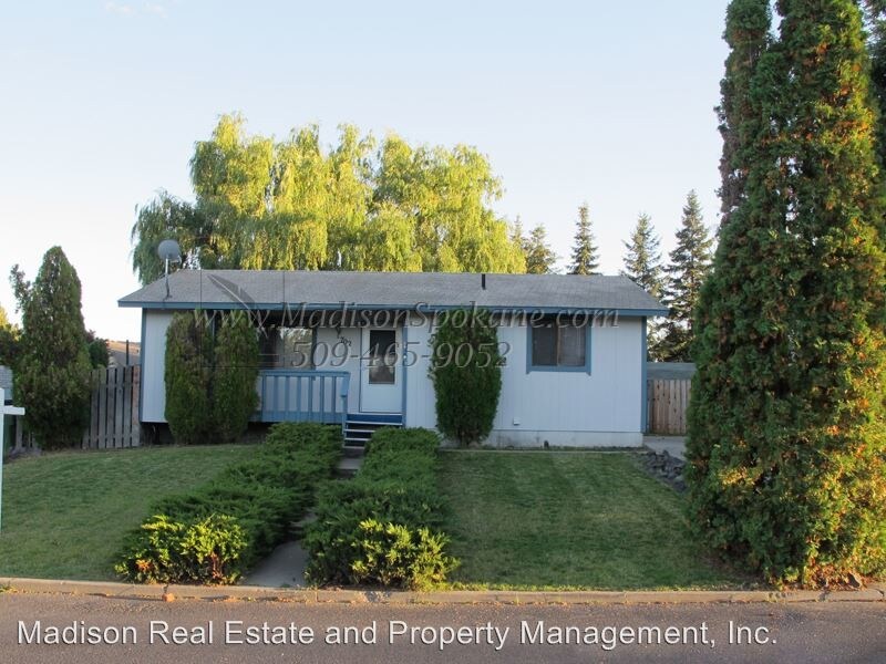 702 E Cascade Pl, Spokane, WA 99208 - House Rental in Spokane, WA ...