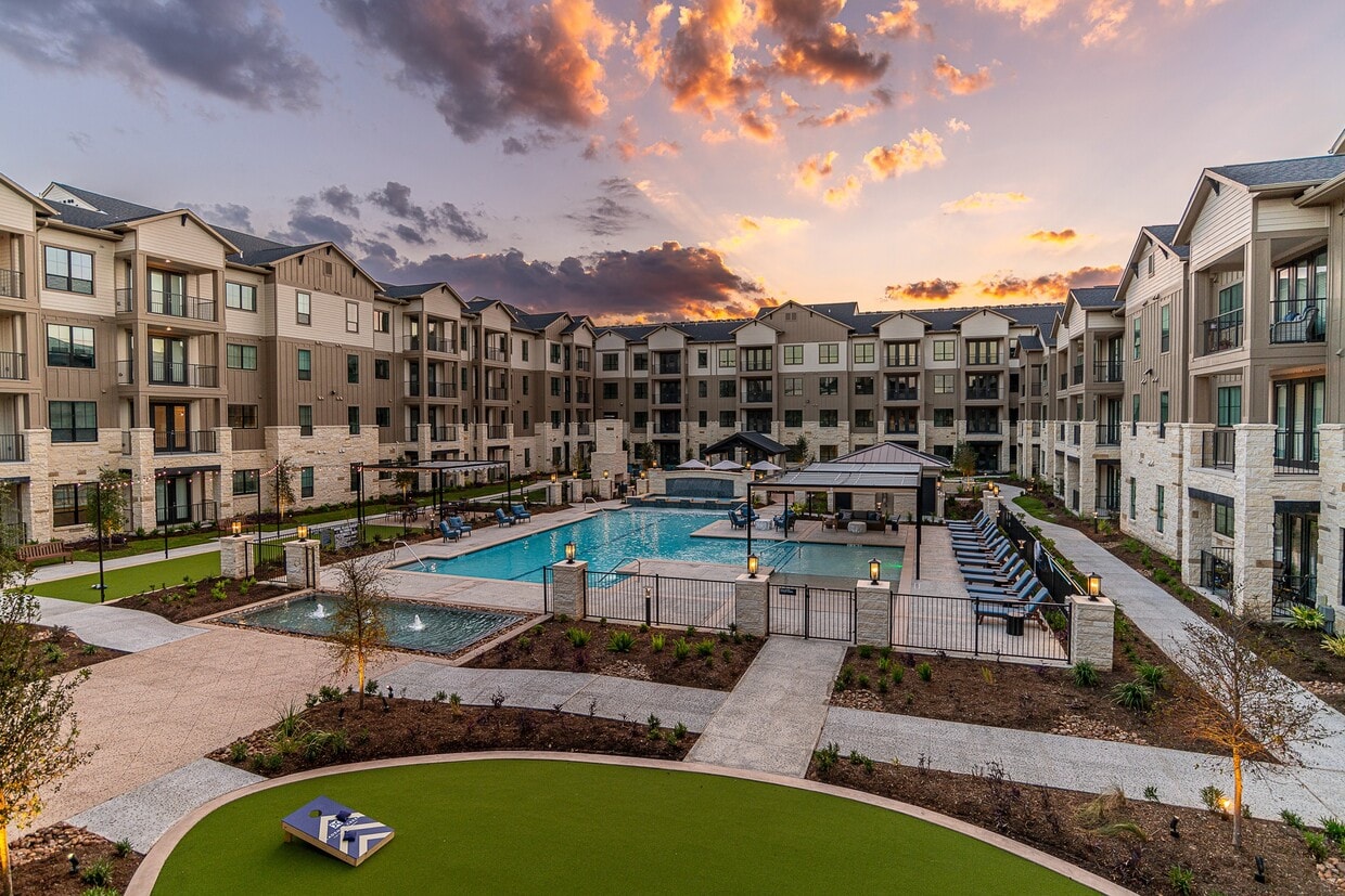 Cadence Creek at Towne Lake 55+ Active Adult Community - 11411 ...