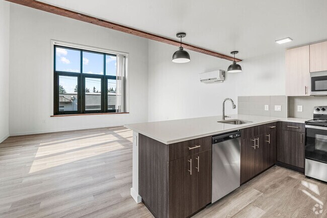 Arleta Park Apartments for Rent with Hardwood Floors - Portland, OR ...