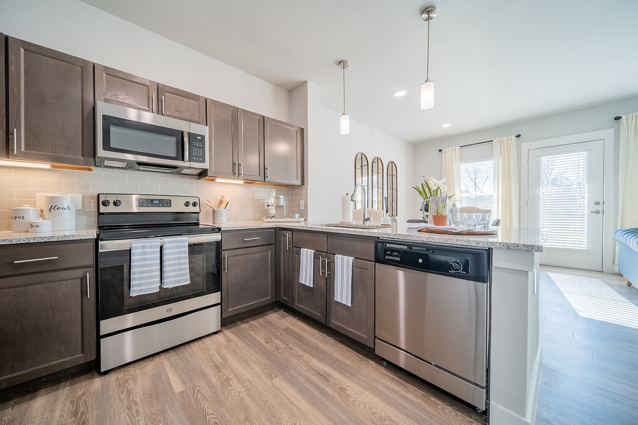 Sage Highland Creek 55+ Active Adult - 9246 Highland Creek Pkwy ...