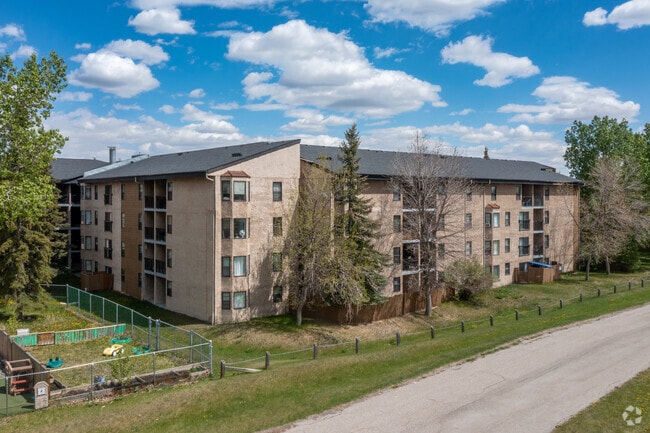 Cedarbrae Manor - 11611 Oakfield Dr SW Calgary, AB | Apartments.com