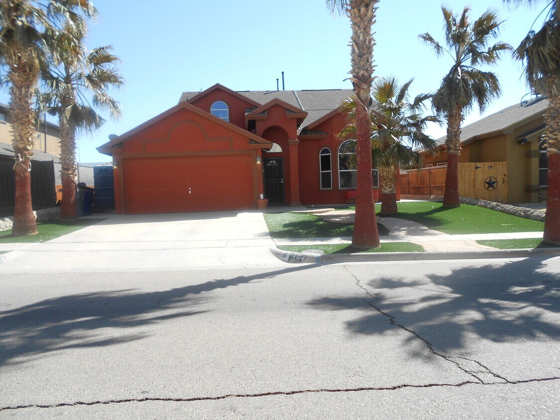 1204 Olga Mapula Dr, El Paso, TX 79936 - House Rental in El Paso, TX ...