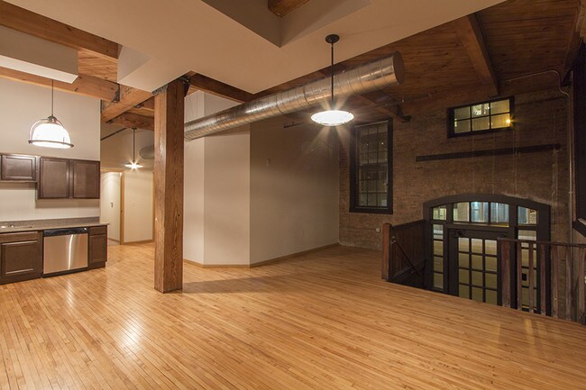 Shoe Factory Lofts - Apartments in Milwaukee, WI | Apartments.com