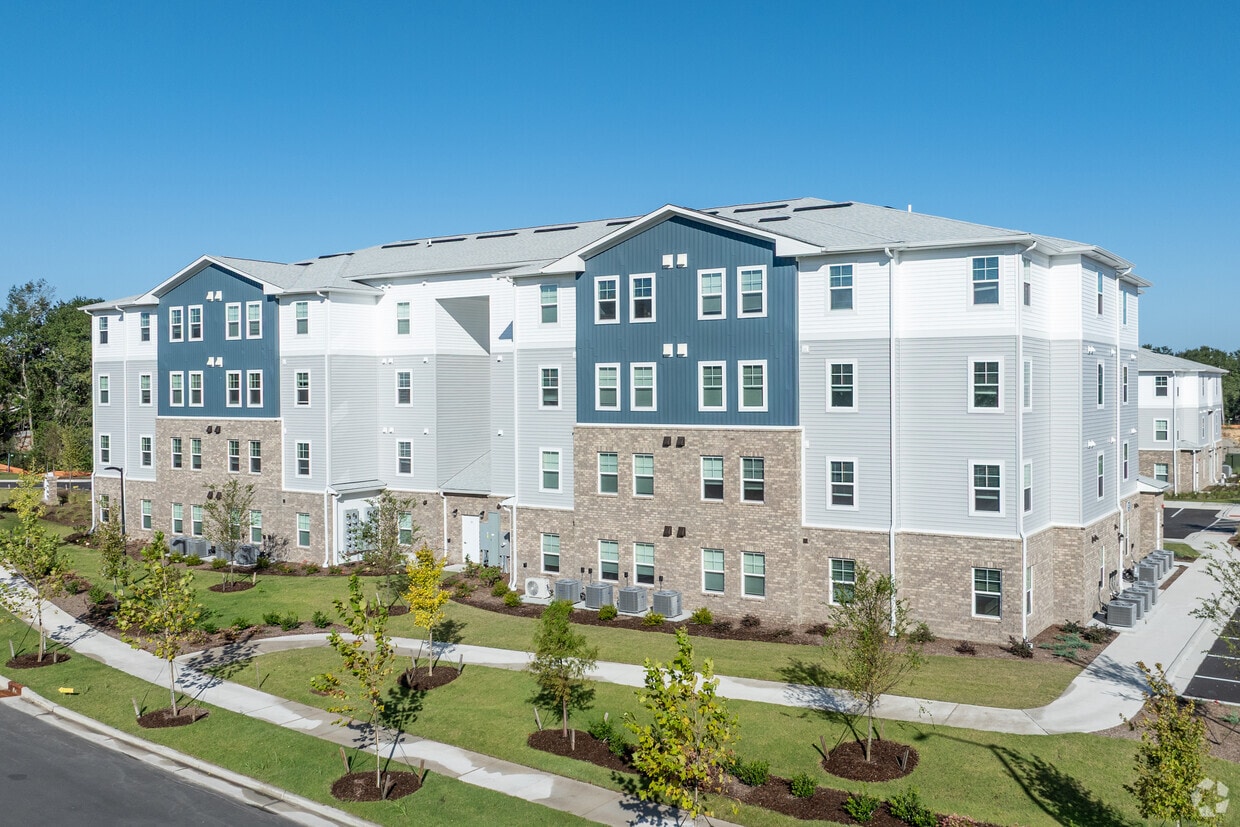 Starway Village - 2346 Carolina Beach Rd Wilmington, NC 28401 ...