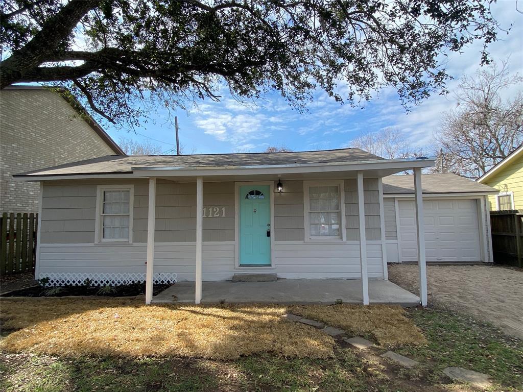 1121 N Chenango St, Angleton, TX 77515 - House Rental in Angleton, TX ...