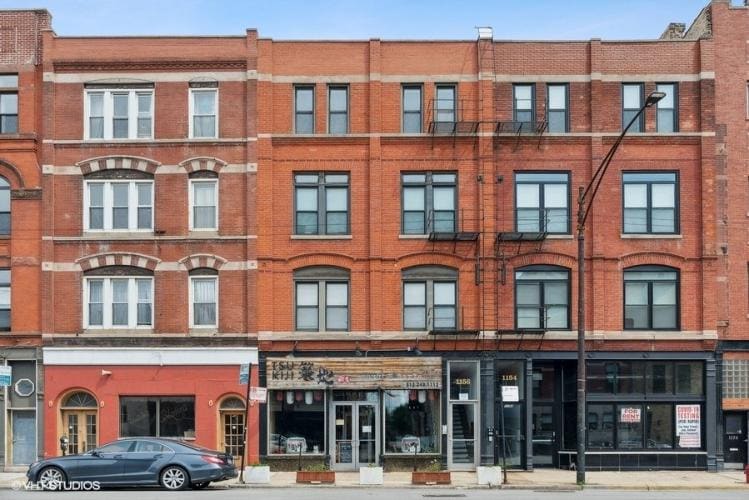 1156 W Grand Ave Chicago, IL 60642 - Alquileres en Chicago, IL ...
