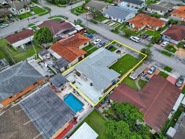 11325 SW 7th St Unit 11325, Miami, FL 33174 - Room for Rent in Miami ...