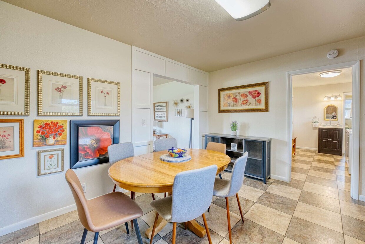 312 Crestview Dr Unit SI ID1297039P, Bentonville, AR 72712 | Apartments.com