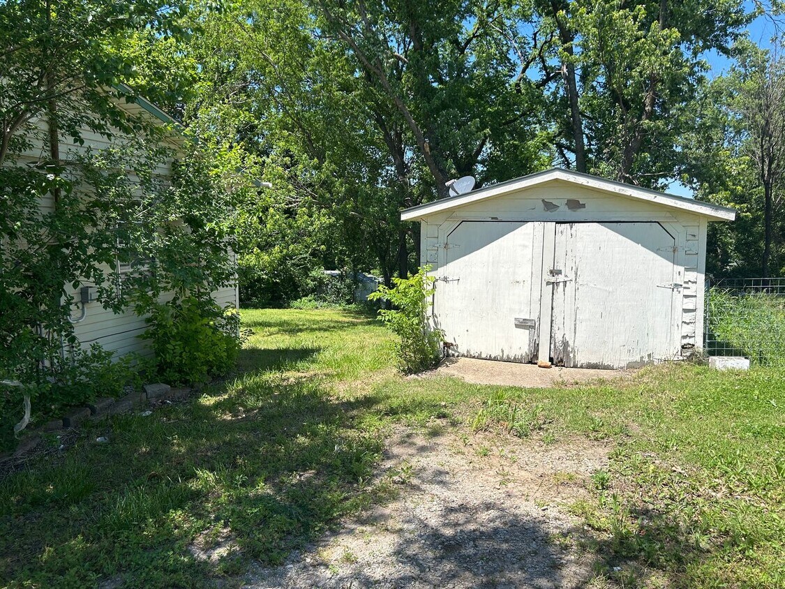 248 E Jo Ave, Decatur, AR 72722 - House Rental in Decatur, AR ...