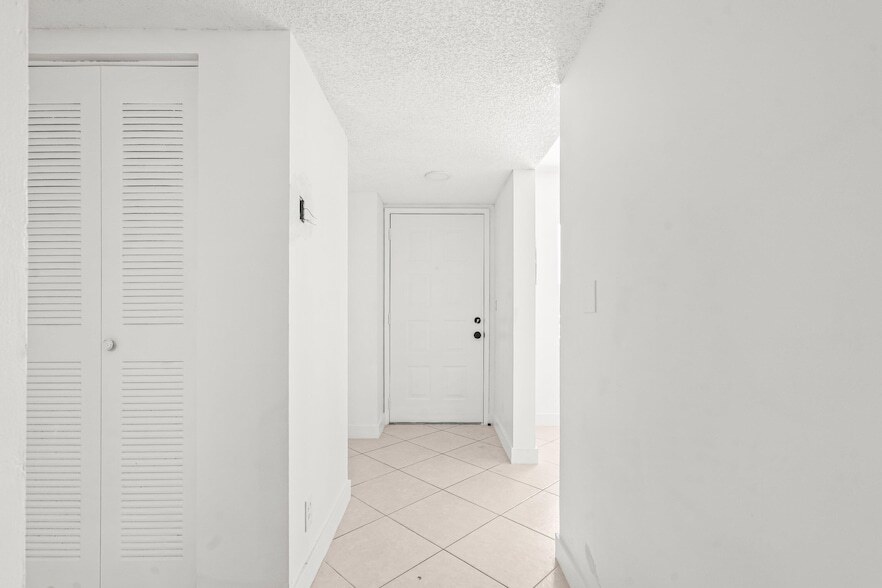 7301 Amberly Ln Unit 304, Delray Beach, FL 33446 | Apartments.com
