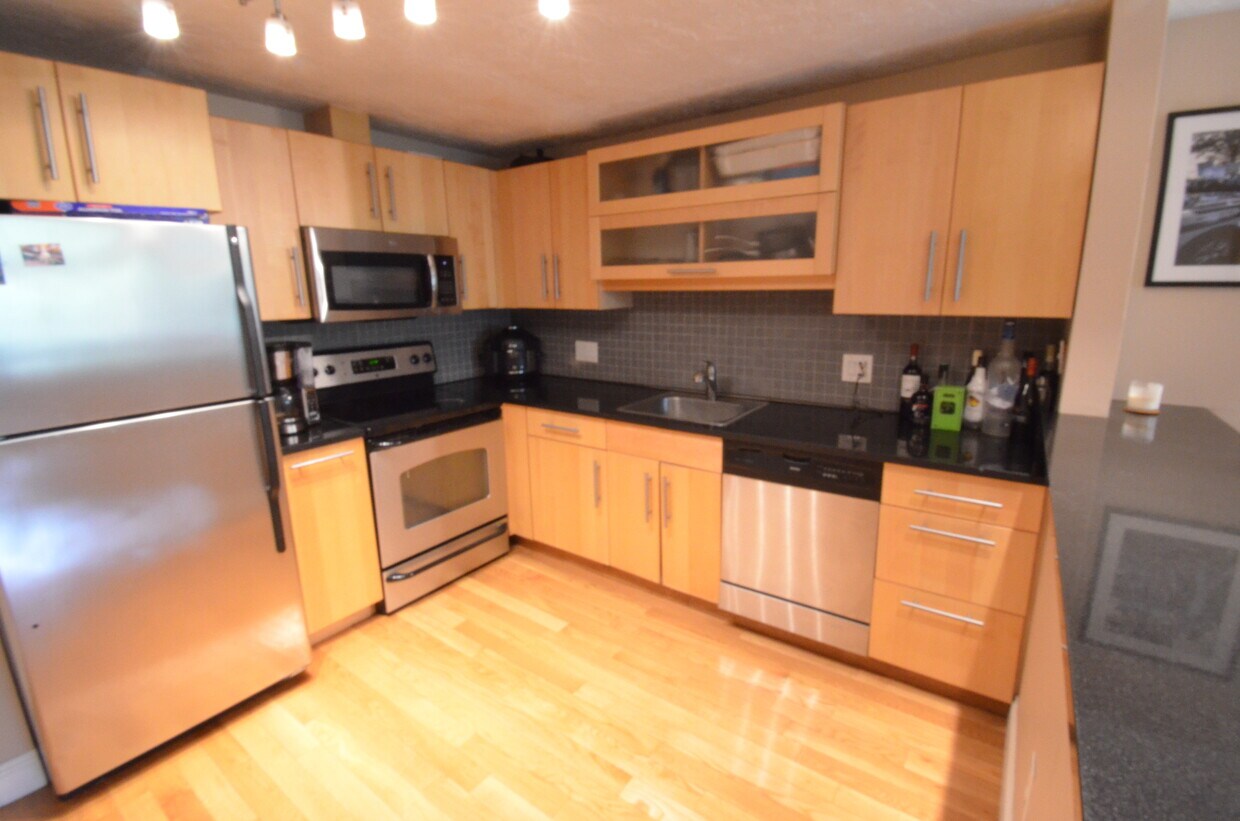79 Florida St Unit 10, Boston, MA 02124 - 79 Florida St Boston, MA ...