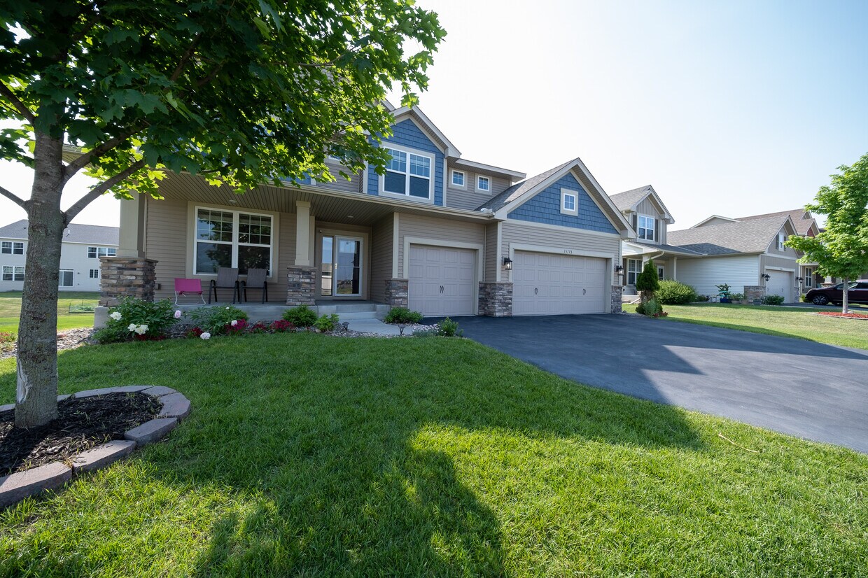 15773 Everglade Ave, Apple Valley, MN 55124 - House Rental in Apple ...