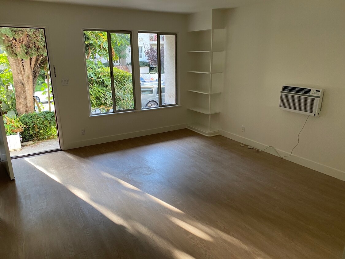 10625 Eastborne Ave Unit 1, Los Angeles, CA 90024 - Los Angeles, CA ...