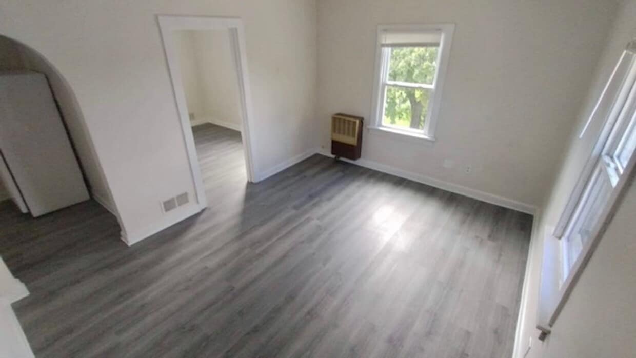 2618 Forest Ave Unit B, Two Rivers, WI 54241 - Room for Rent in Two ...