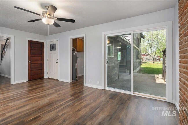 2304 N Montana Ave Unit 3, Caldwell, ID 83605 - Condo for Rent in ...