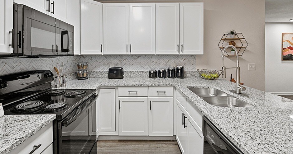 The Hills Northview Apartments - Apartments in Harrisonburg, VA ...