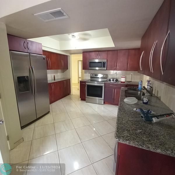8437 Long Acre Dr, Miramar, FL 33025 - House Rental in Miramar, FL ...
