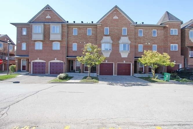 6950 Tenth Line W, Mississauga, ON L5N 6Y1 - Townhouse for Rent in ...