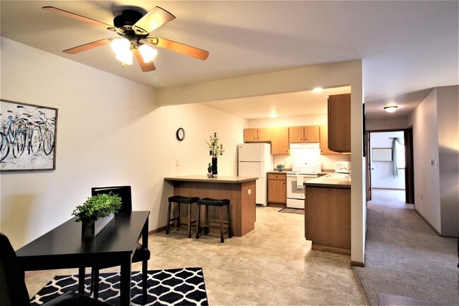 Moon Lake Estates Apartments - Rice Lake, WI | Apartments.com