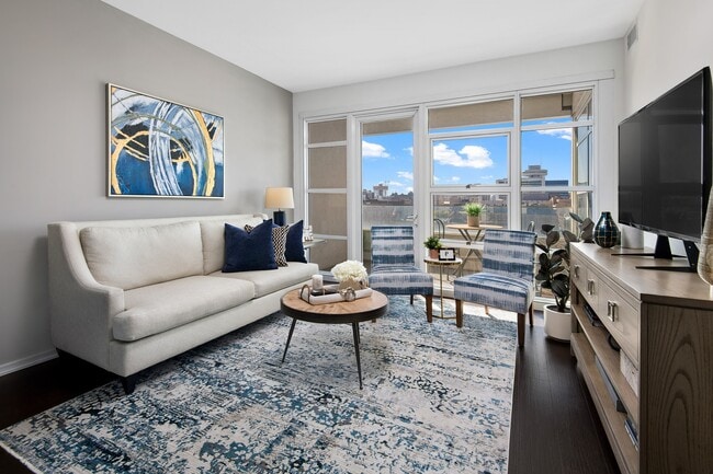 The Moderne - Apartments in Milwaukee, WI | Apartments.com