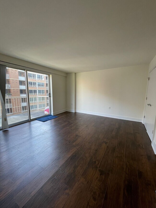 800 4th St SW, Washington, DC 20024 - Condo for Rent in Washington, DC ...