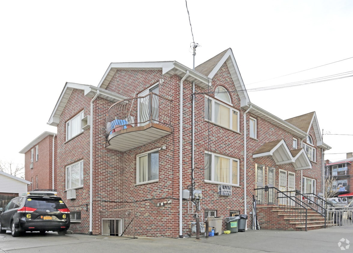 35th Ave, Flushing, NY 11354 - 35th Ave Flushing, NY 11354 | Apartments.com