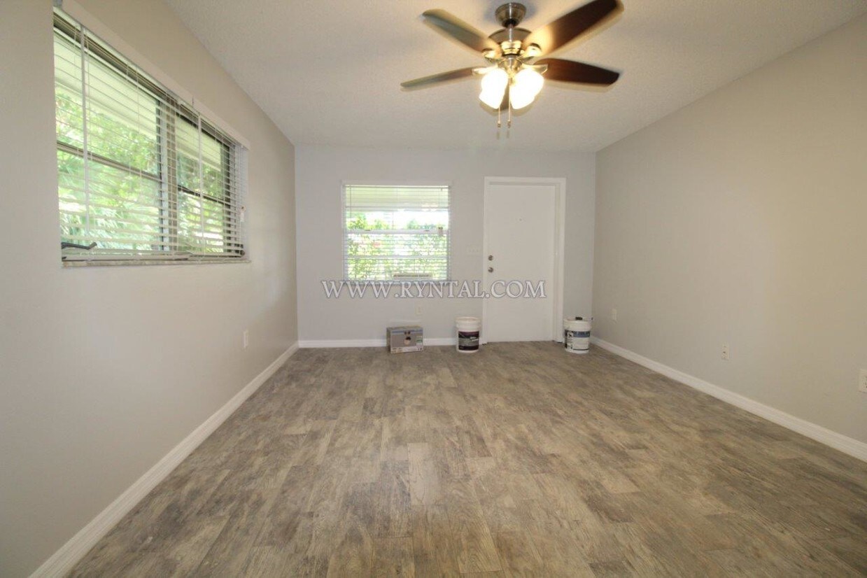 6339 Gateway Ave Unit 0, Sarasota, FL 34231 - Condo for Rent in ...