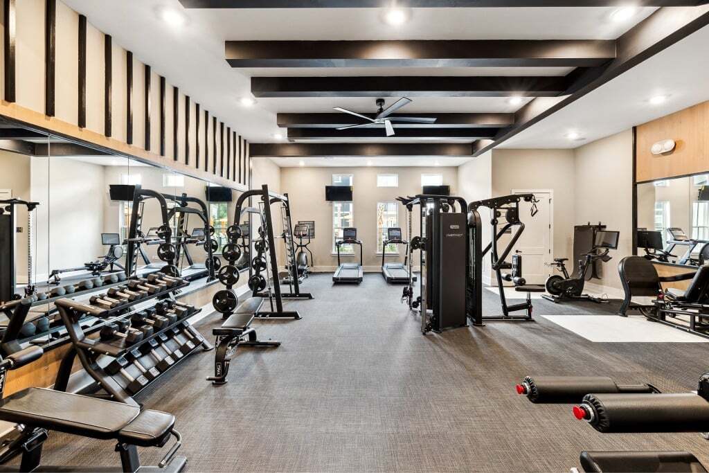 Riverchase Vista Apartments - 1000 Chatham Center Dr S Savannah, GA ...