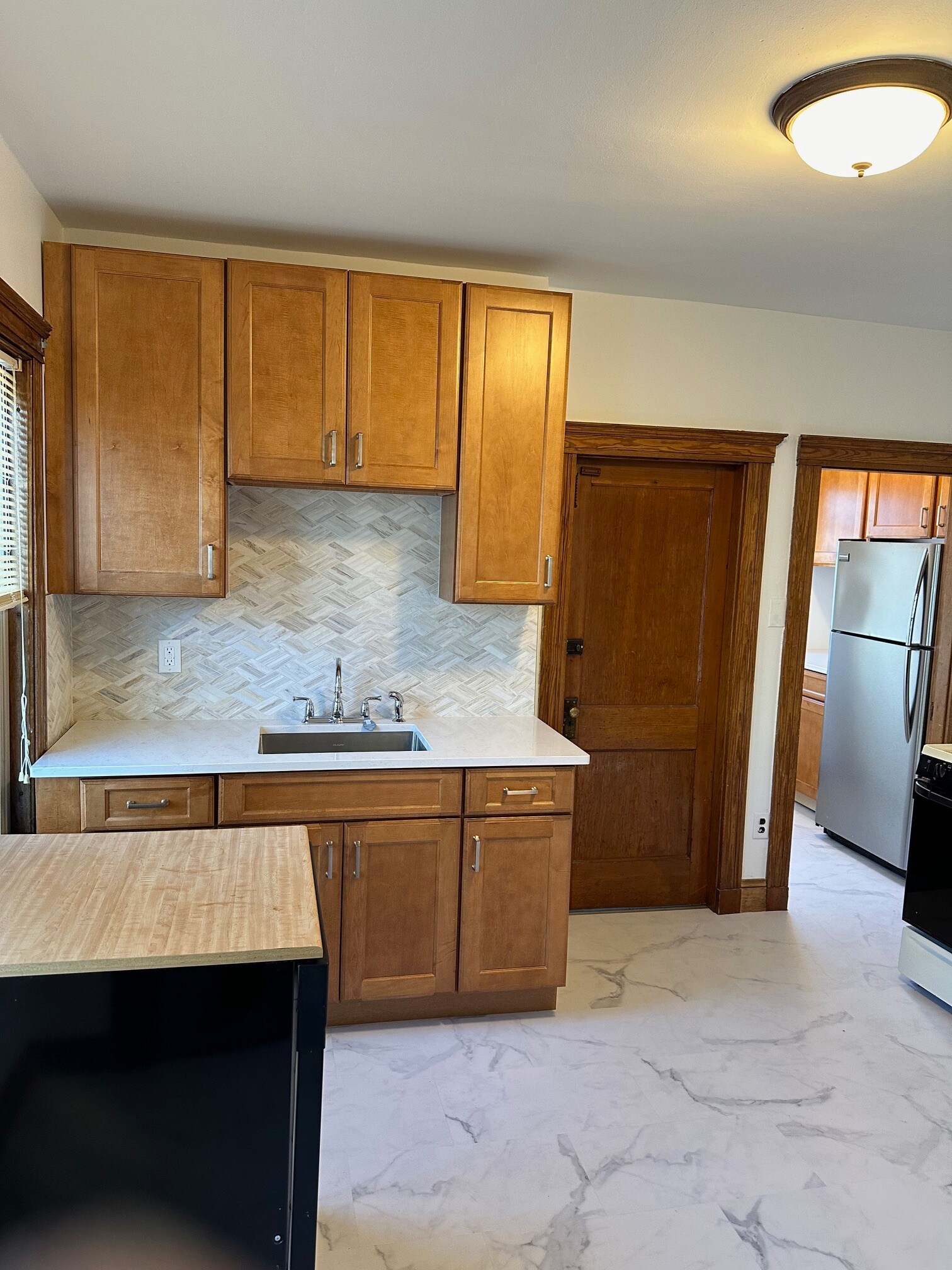 184-186 Orange St Unit 2BR w den - 2nd floor, Boston, MA 02131 - 184 ...