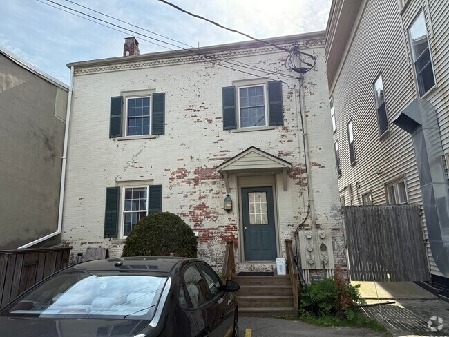 Waterfront Apartments for Rent in Hallowell - 1 Rentals