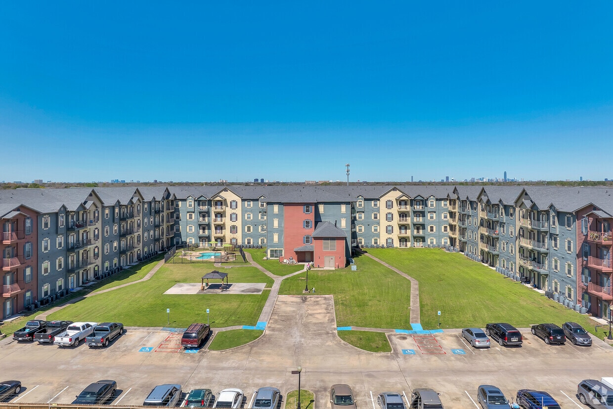 Oak Tree Manor - 14603 Fonmeadow Blvd Houston, TX 77035 | Apartments.com