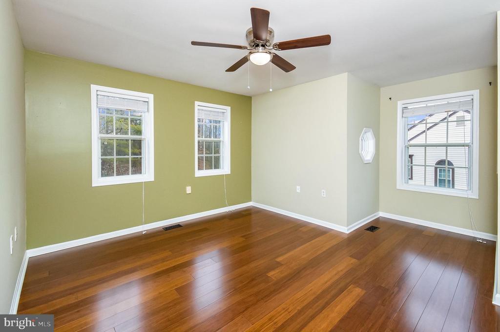11806 Critton Cir, Woodbridge, VA 22192 - Townhome Rentals in ...