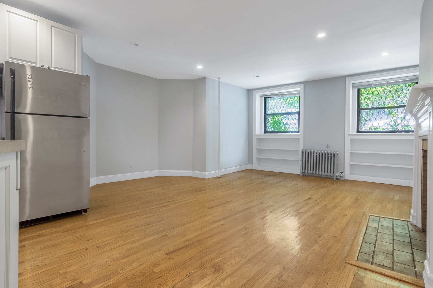 128 E 10Th St Unit GARDEN, New York, NY 10003 - Condo for Rent in New ...