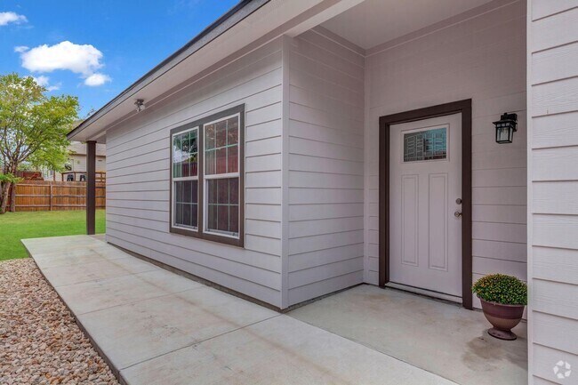 Forest Bluff Apartments for Rent with Hardwood Floors - Austin, TX ...