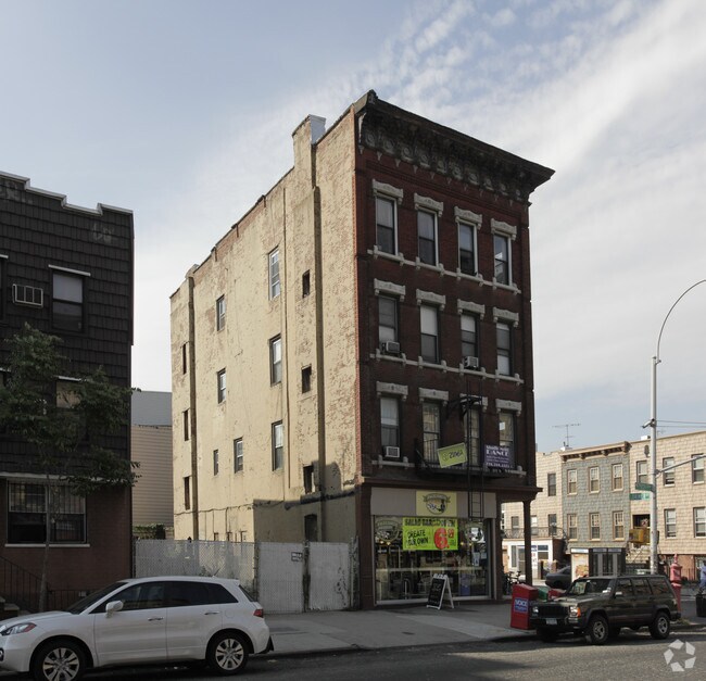 566 Lorimer St, Brooklyn, NY 11211 Apartments - Brooklyn, NY ...