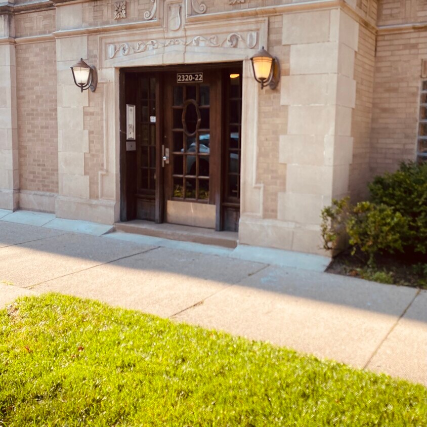 2320 E 69th St Unit 3, Chicago, IL 60649 - 2320 E 69th St Chicago, IL ...