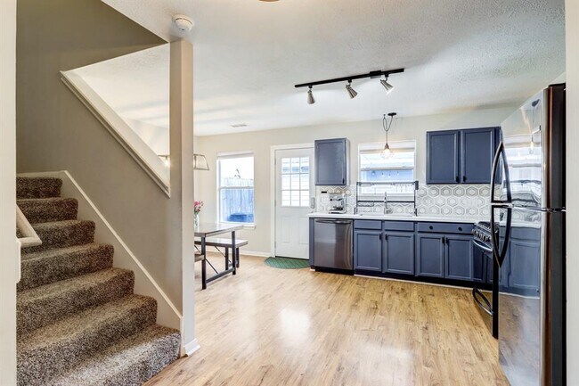 1106 Robin St, Houston, TX 77019 - House Rental in Houston, TX ...