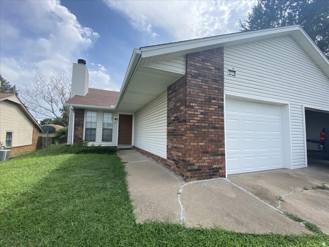411 E Madison St N, Broken Arrow, OK 74012 - House Rental in Broken ...