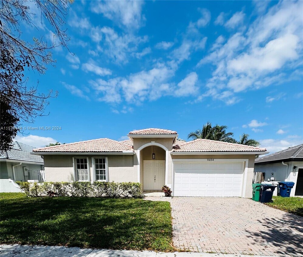 9654 SW 159th Ave, Miami, FL 33196 - House Rental in Miami, FL | Apartments.com