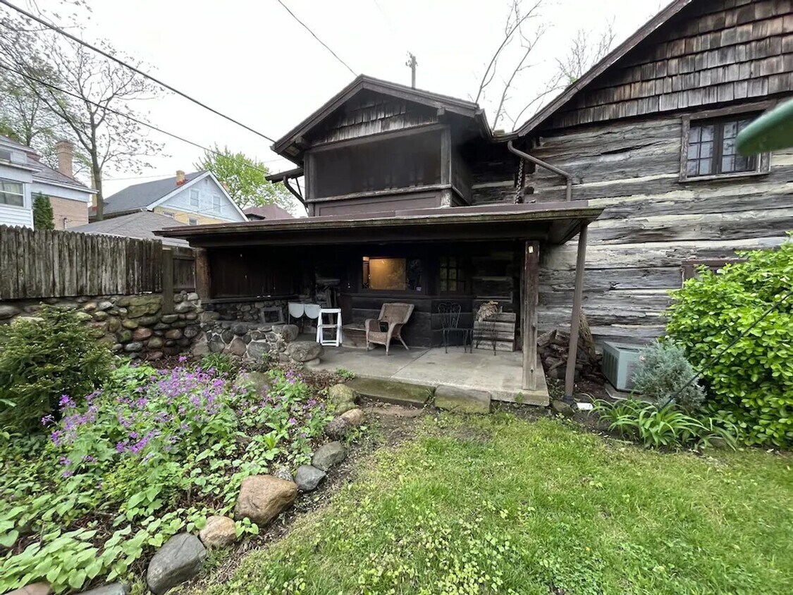 40 E Norwich Ave Unit 40 - STR, Columbus, OH 43201 - Room for Rent in ...